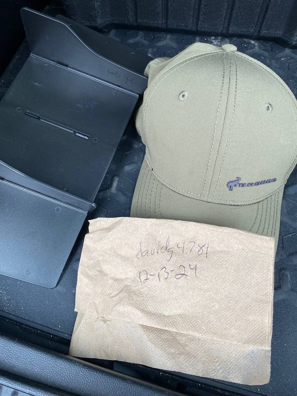 Texas - Bronco cap and glove compartment organizer - San Antonio / San ...